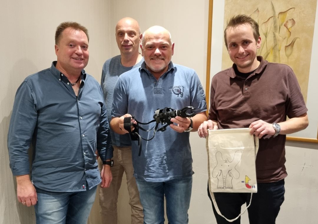 The Hand Project: Mehr als ein Teamevent